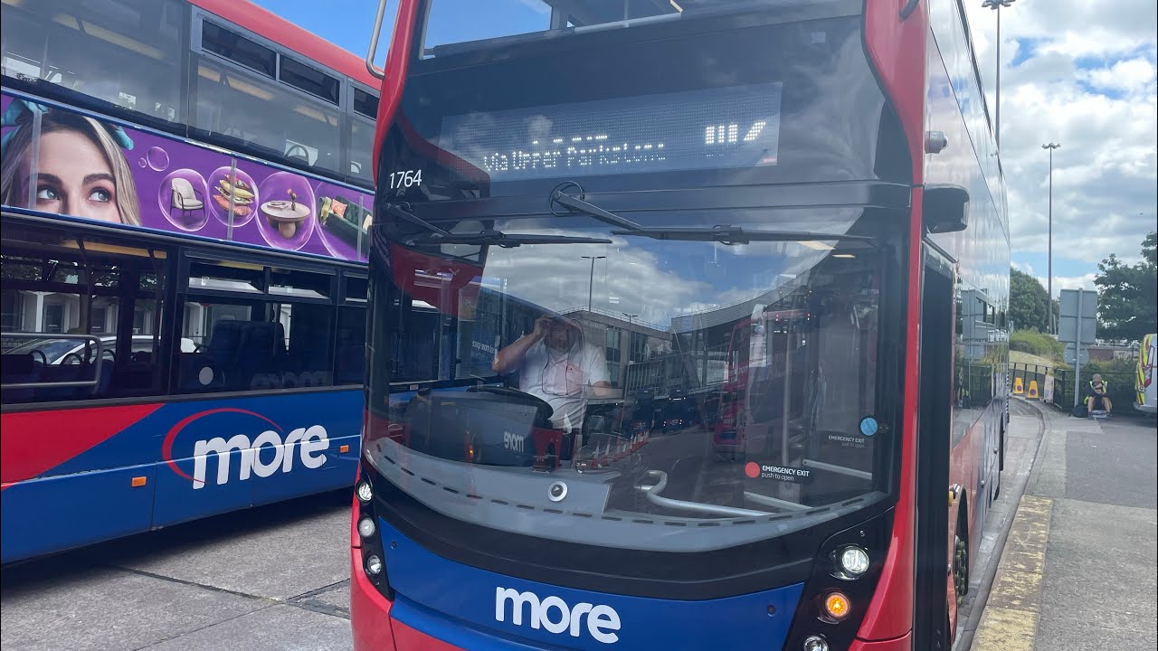Morebus 2024 Alexander Dennis Enviro 400 MMC (HJ24 KAE) on the M2 to ...