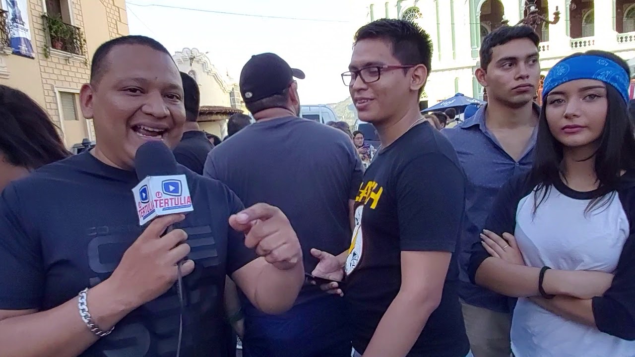 Festival de "Panes Chucos" en #SantaAna El Salvador - YouTube