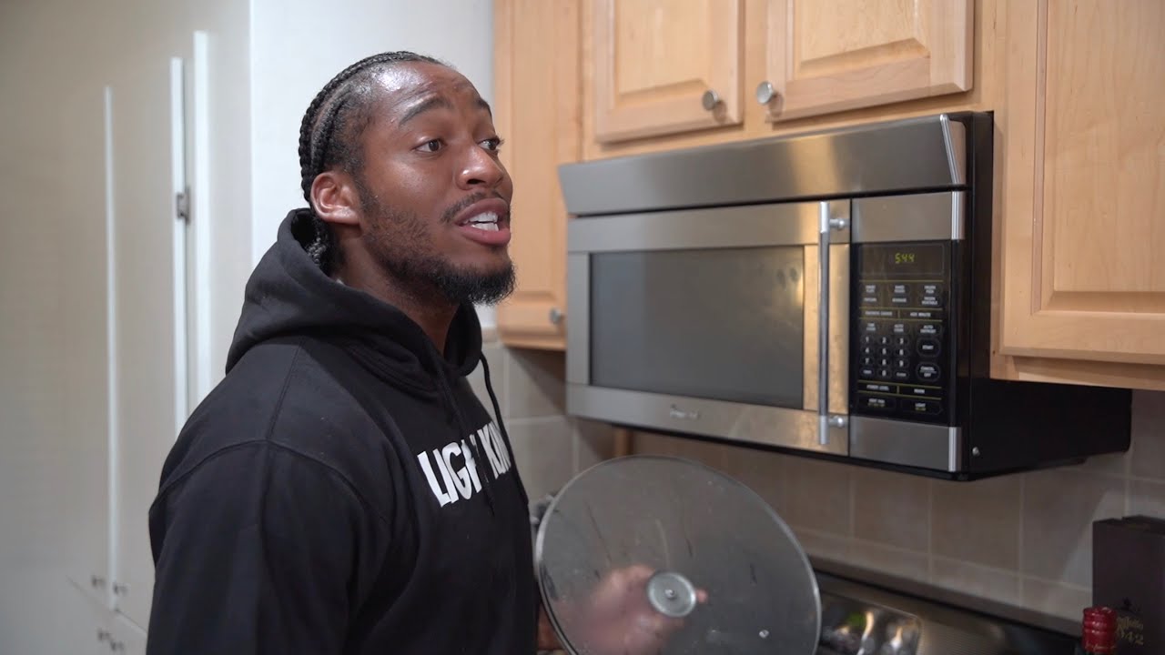 "UNHOSPITABLE" | Minks - YouTube