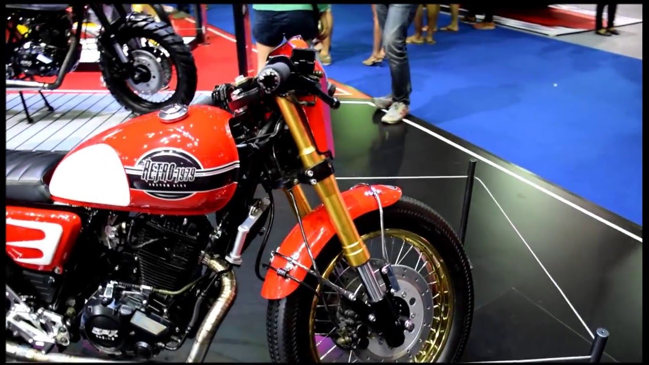 GPX 200 LEGEND CAFE RACER[Walkaround] - YouTube