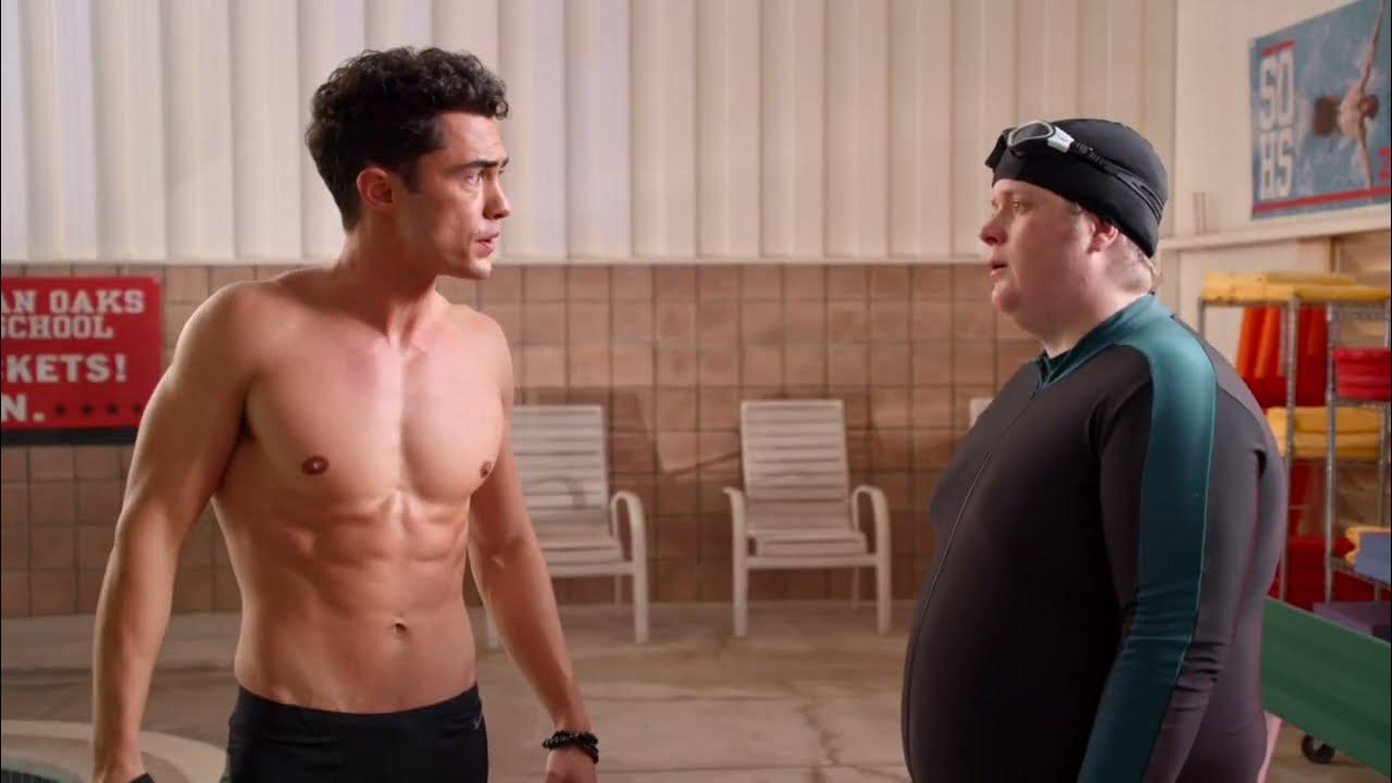 Paxton Shirtless Scene Never Have I Ever Season 4 Darren Barnet Youtube