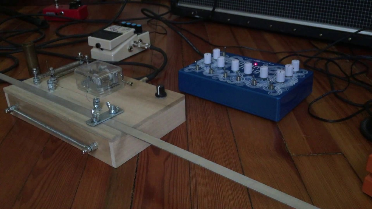 Electro-Faustus Drone Thing meets Homemade Noise Box Sound Effects ...