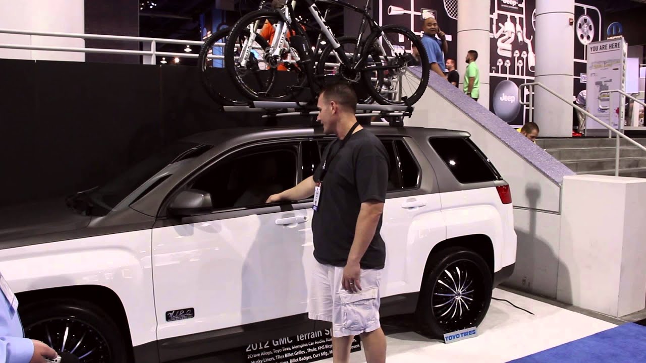 SEMA 2012 - Mark Barbee Build at the 2 Crave Booth - YouTube