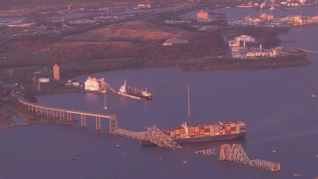 Recovery efforts after Baltimore bridge collapse - YouTube