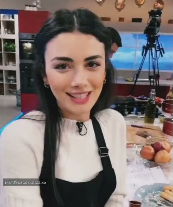 Ozge Yagiz🎀нажимай 👍 Youtube