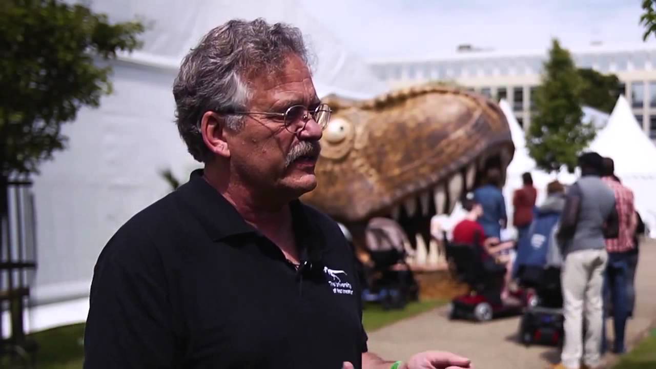 Curiosity meets Paleontology Interview with Pete Larson - YouTube