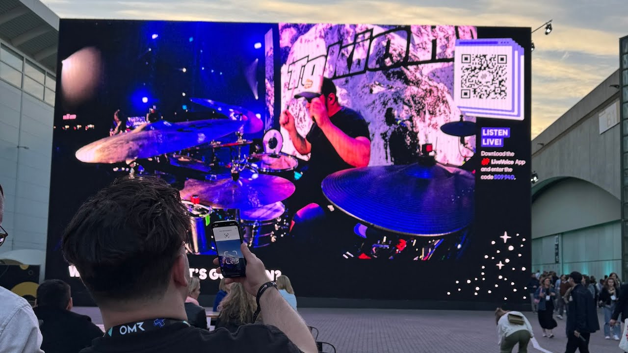 OMR 24: Silent live concert on GIANT LED wall - YouTube
