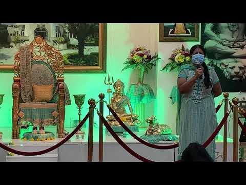 Satsang By Sushma Aunty - Guruji Ka Ashram - New Jersey - USA - Somerset Temple - YouTube