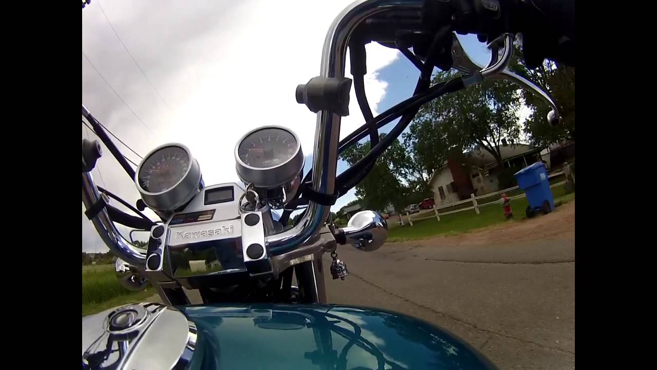 Riding my kawasaki vulcan 750 part 2 - YouTube