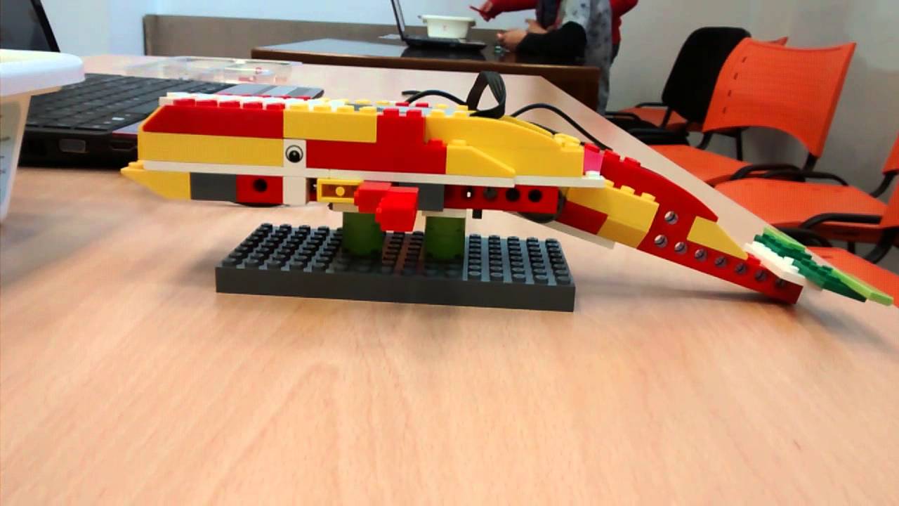 Asimov Ikastegia - Ballena- Lego Wedo - YouTube