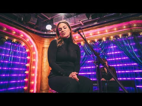 Shoshana Bean Sings \