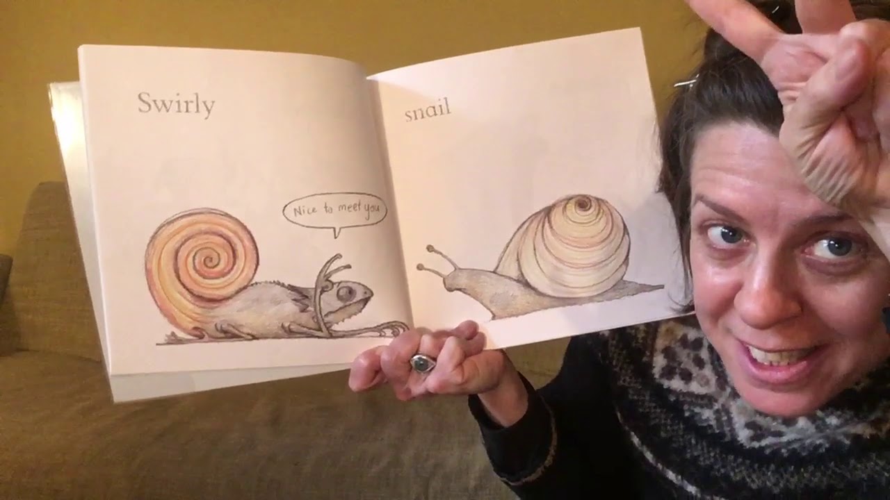 "Blue Chameleon" by Emily Gravett for 2 year olds+ - YouTube