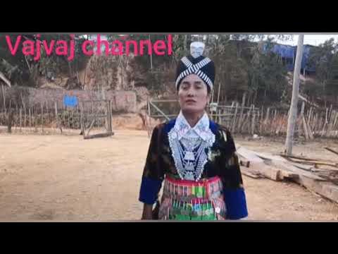 Nkauj Sua Hawj kwv txhiaj tau tub roog tsi zoo - YouTube