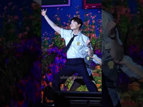 [251206] Lee Jong Suk -New Face + Aloha + Whiplash + 좋은 밤 좋은 꿈 + 첫 만남은 계획대로 되지 않아 (plot twist) 