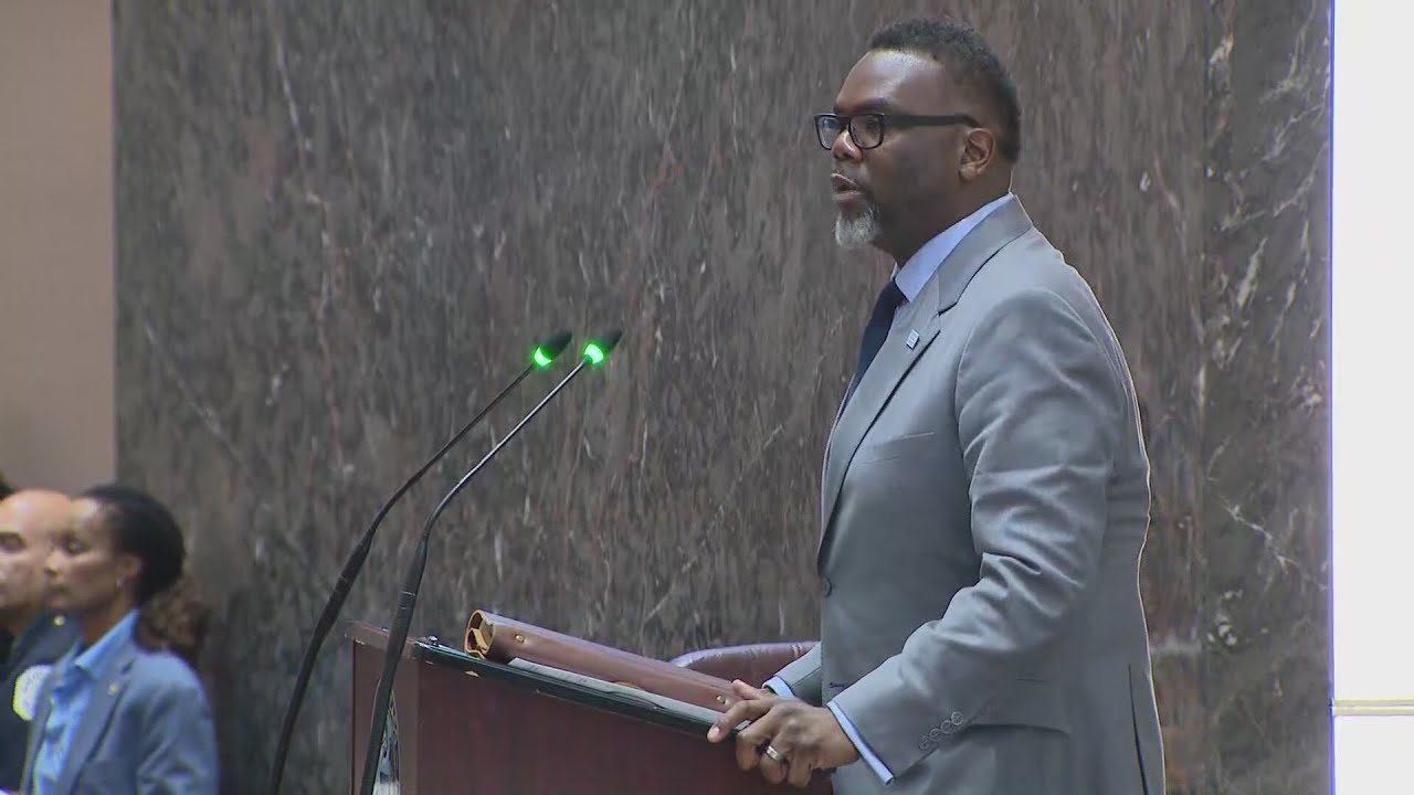 Mayor Johnson delivers first budget address - YouTube