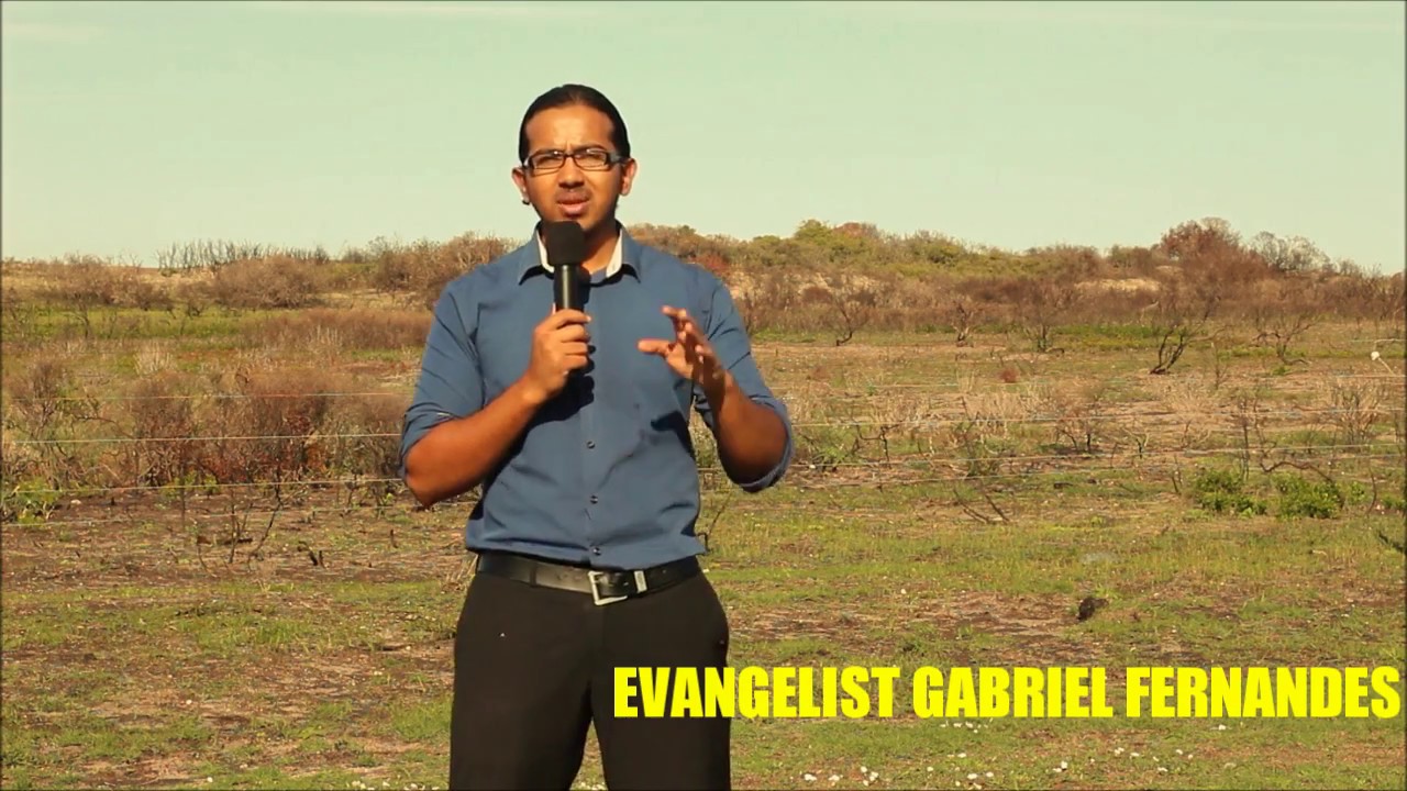 Evangelist Gabriel Fernandes prays and prophesies for more fire of God ...