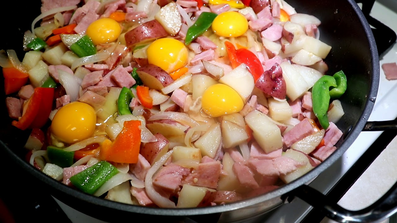 Para el desayuno, comida, y cena prepara este desayuno de papas con ...