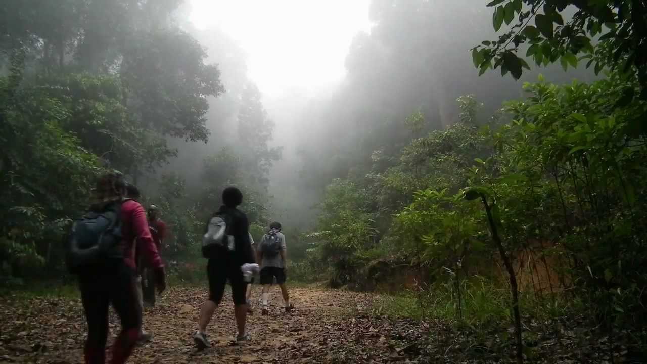 Gunung Angsi - YouTube