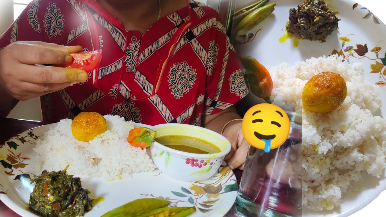 Simple Egg curry , rice , sabji eating 🤤@BijusEating - YouTube