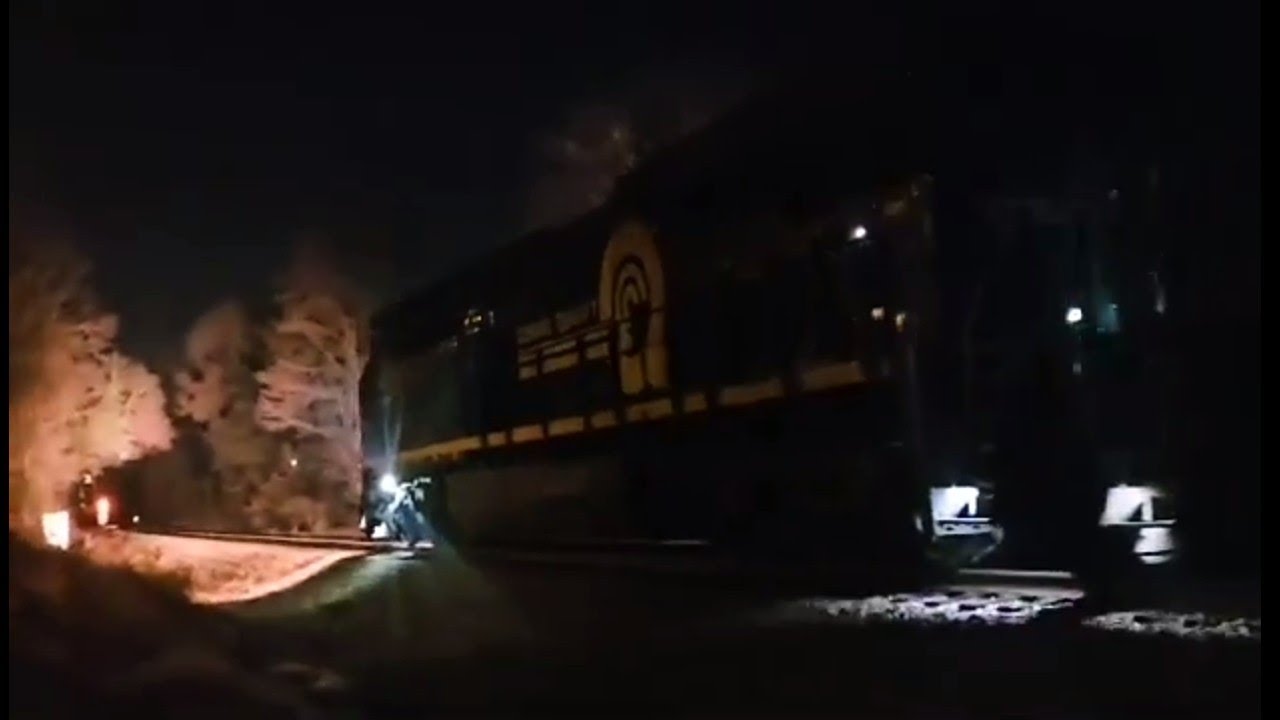 Csx 1776 Conrail unit lead's manifest train into Kingsport, TN. - YouTube