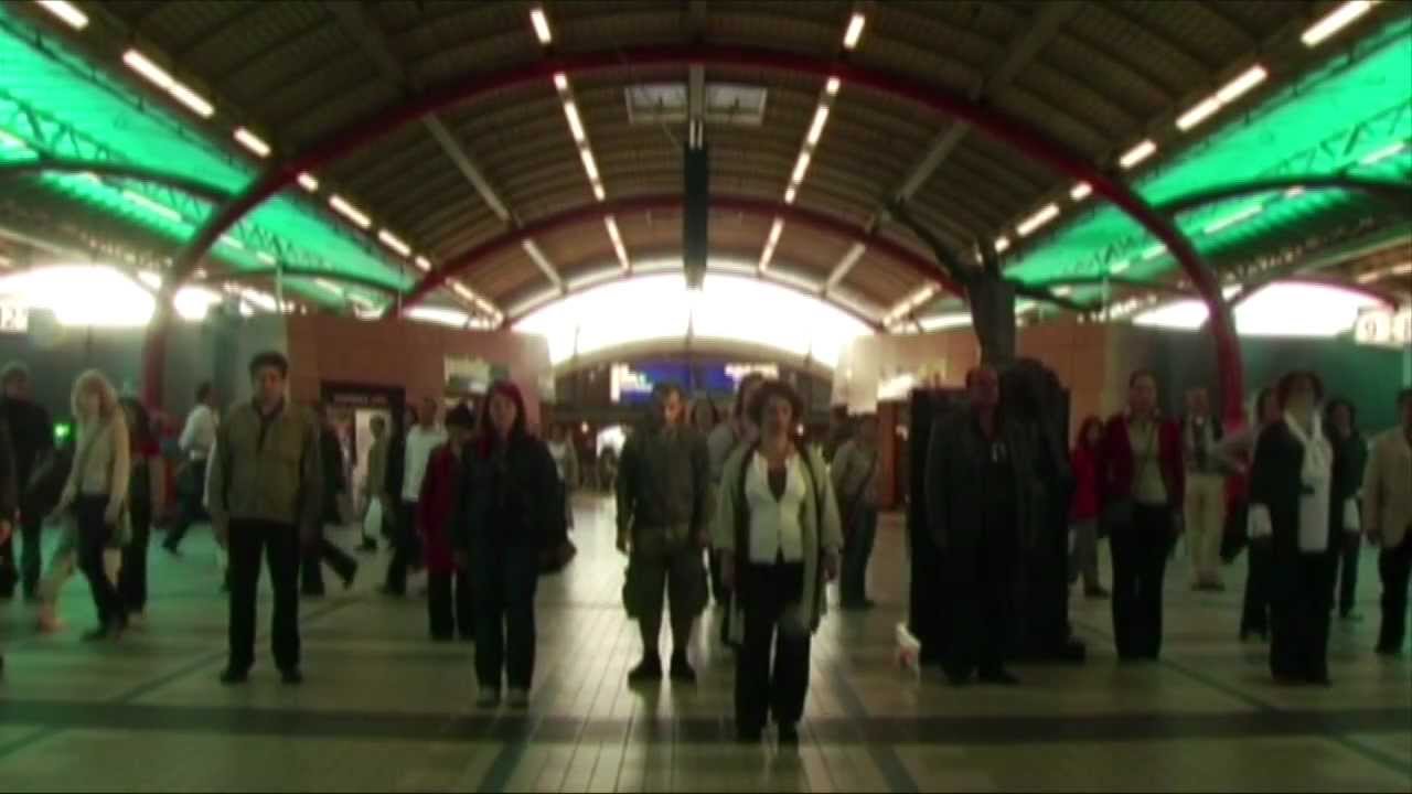 Trailer Niemandsland | Dries Verhoeven - YouTube