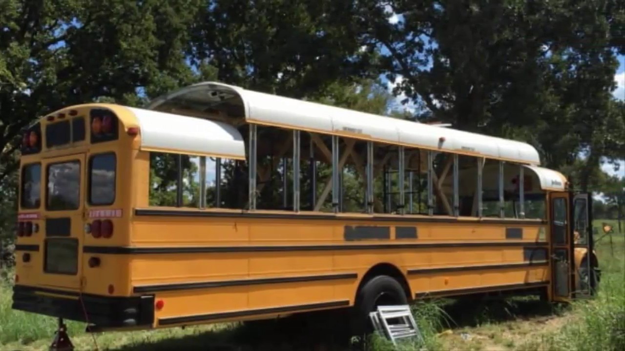 Man Buys Old Yellow School Bus For $2,200, Then Completely Transforms ...