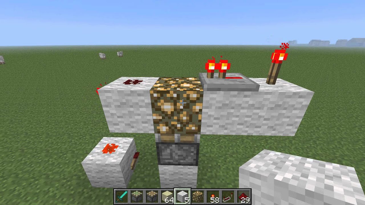 Minecraft Upwards Smart Piston - YouTube