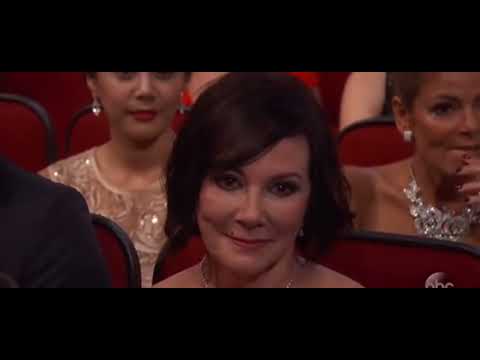 Sarah Paulson Emmy 2016 best speech ever !!