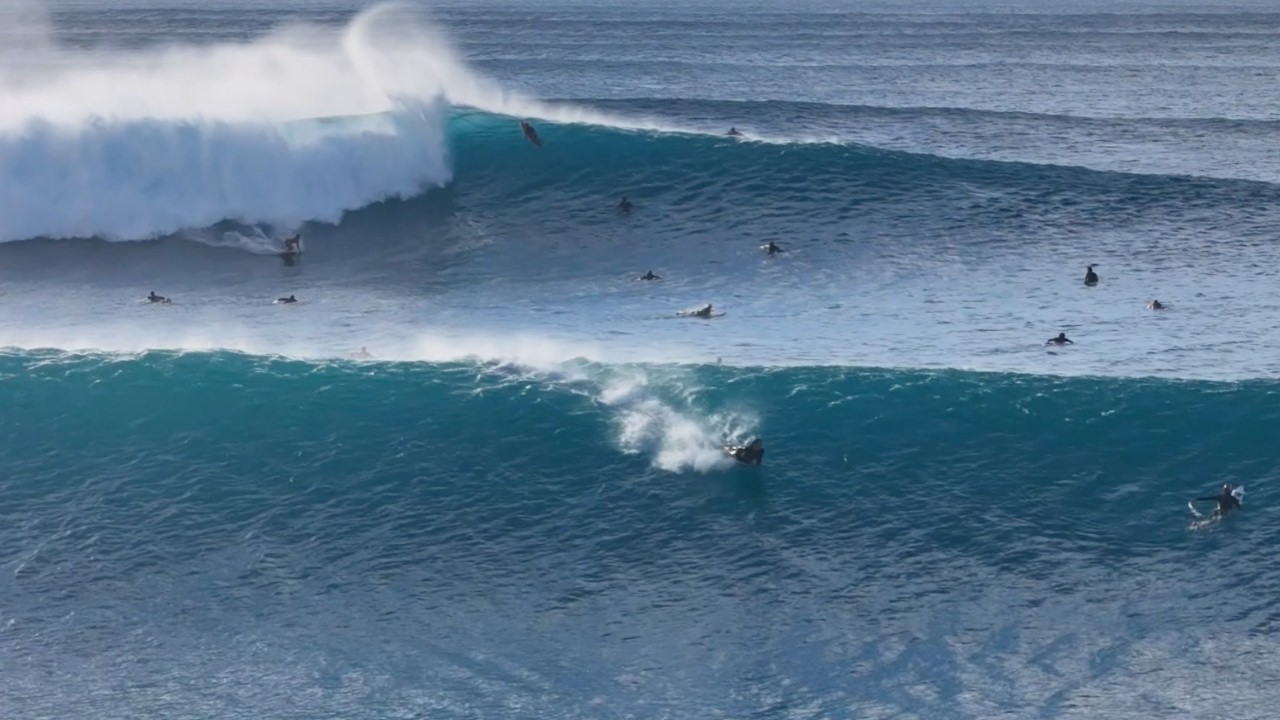 Insane Pipe Sequence During HUGE Rising Swell - YouTube