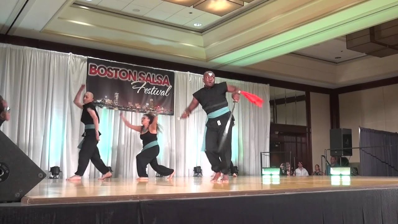 BSF2015 - Performances - Masacote Dance Company: MASA 2 - YouTube