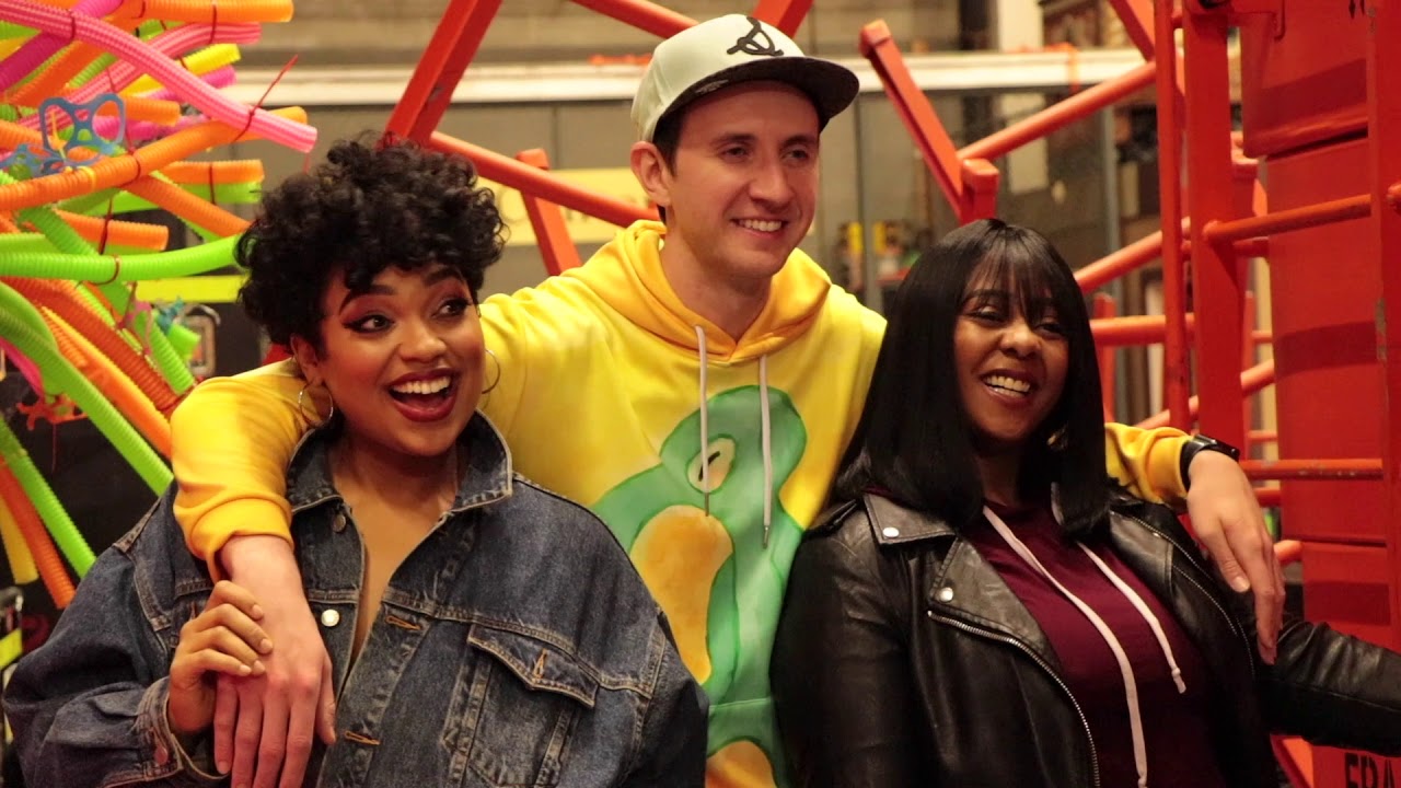 Backstage at The Spongebob Musical National Tour | Boston - YouTube