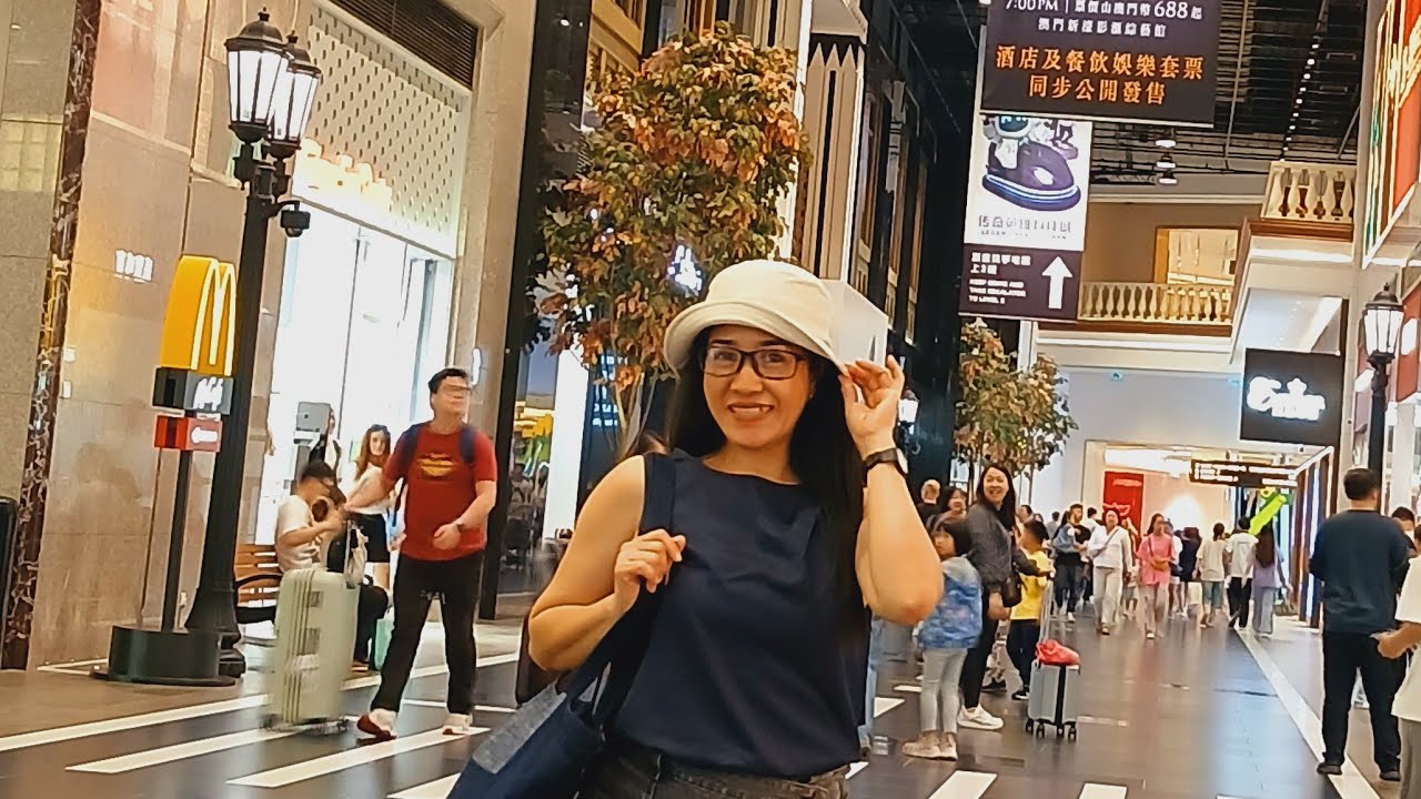 Raining morning Hongkong//keep safe everyone - YouTube