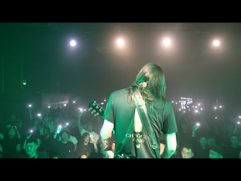 Oasis-Visual Angle of Stage - YouTube