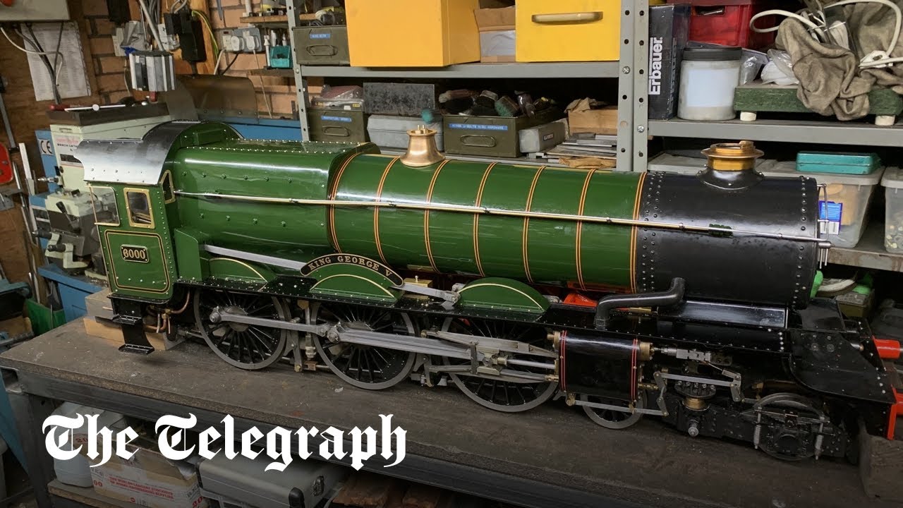 Train maker builds GWR King Class replica worth £20,000 - YouTube