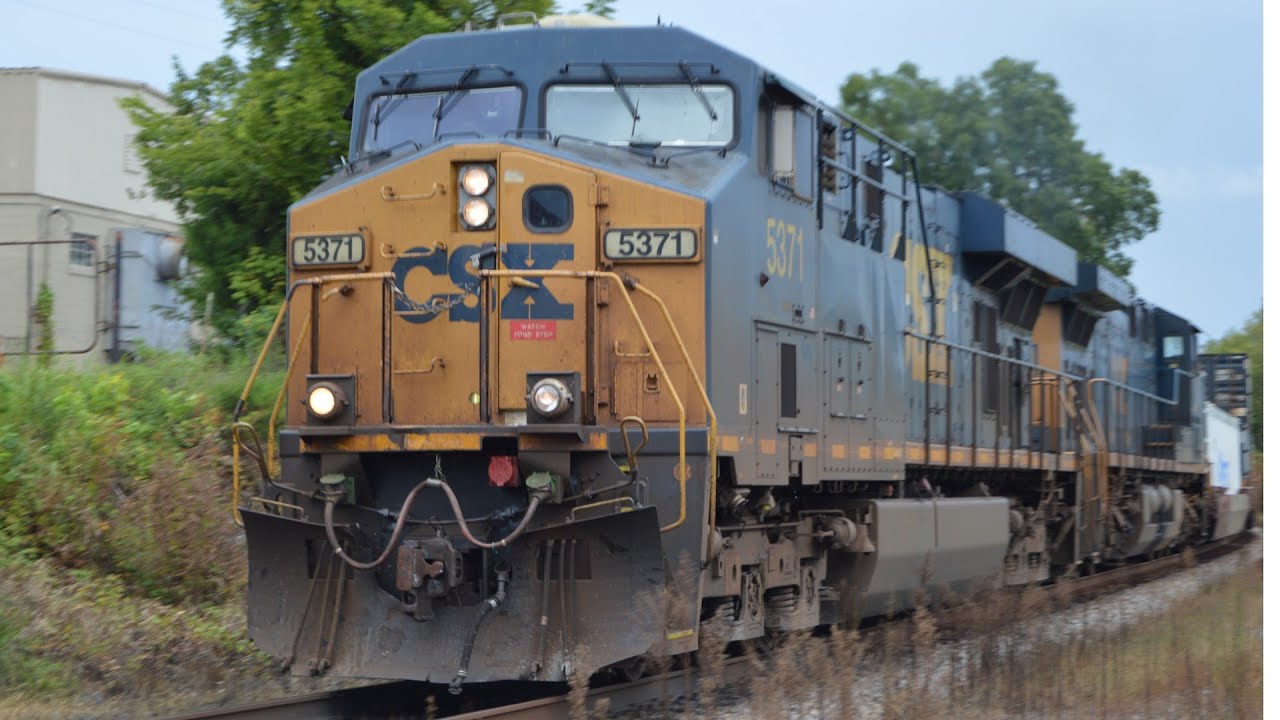 CSX 5371 with a Solid K5LA Leads CSX I126 - 9-04-22 - YouTube