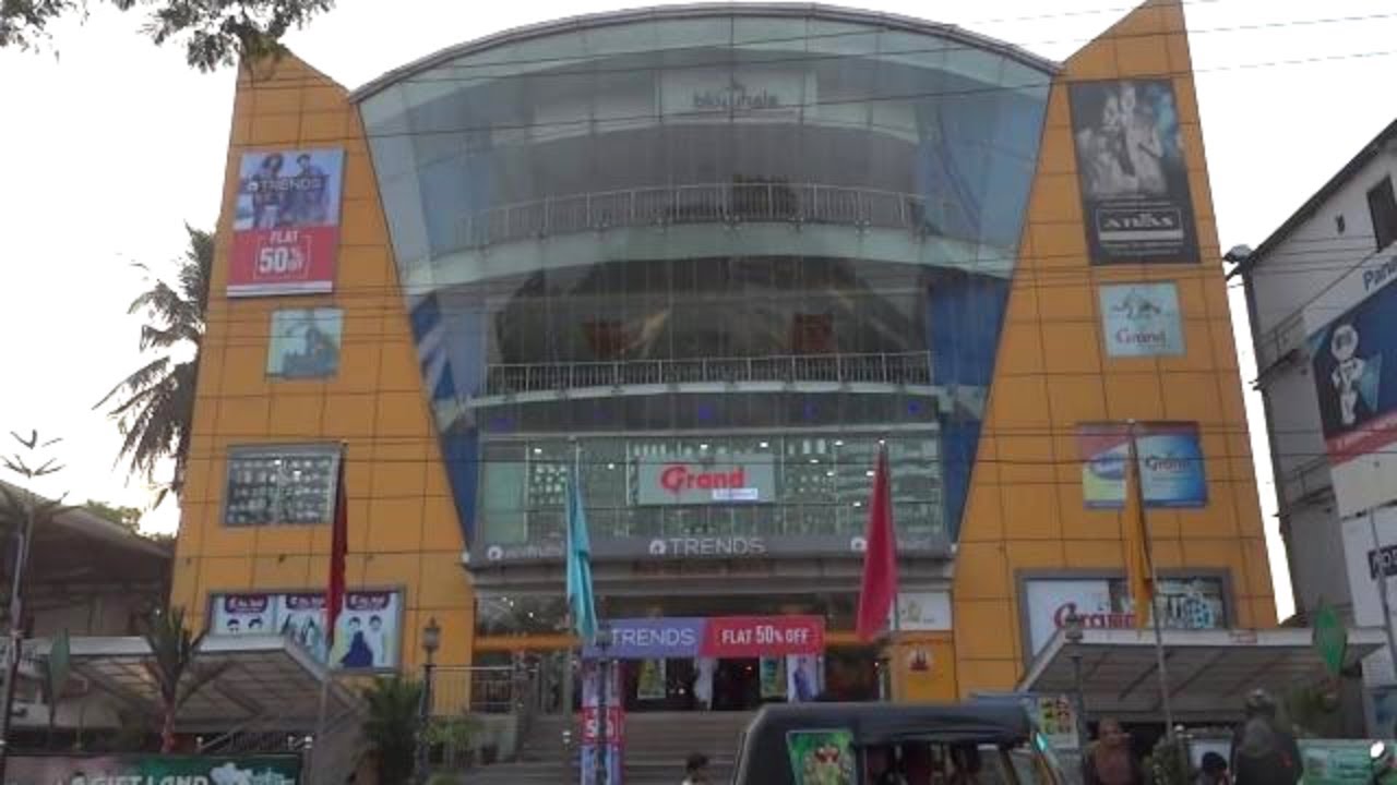 PAYYANUR MALL || Payyanur Mall in Payyanur, Kannur,Kerala - YouTube