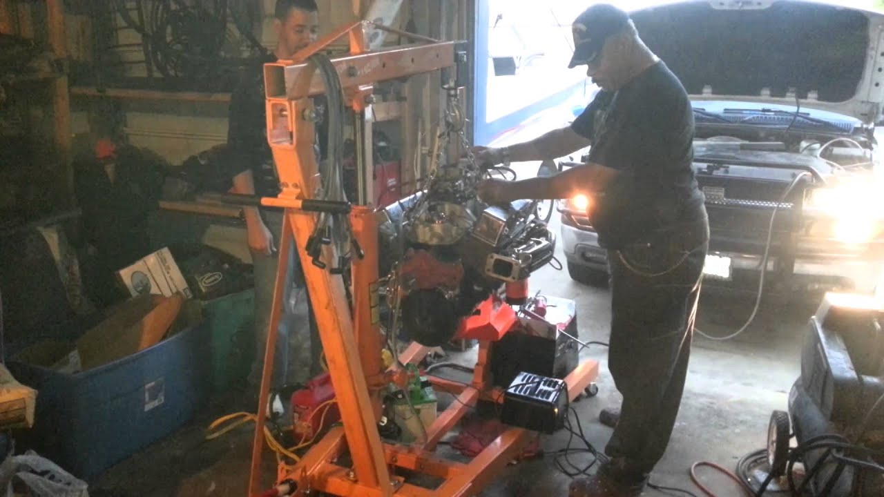 Twin Turbo 383 Stroker - YouTube