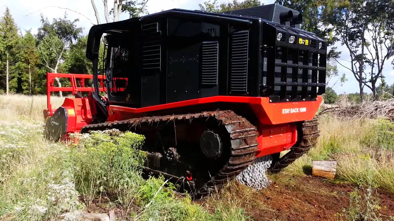 Prinoth RT800 Raptor - YouTube