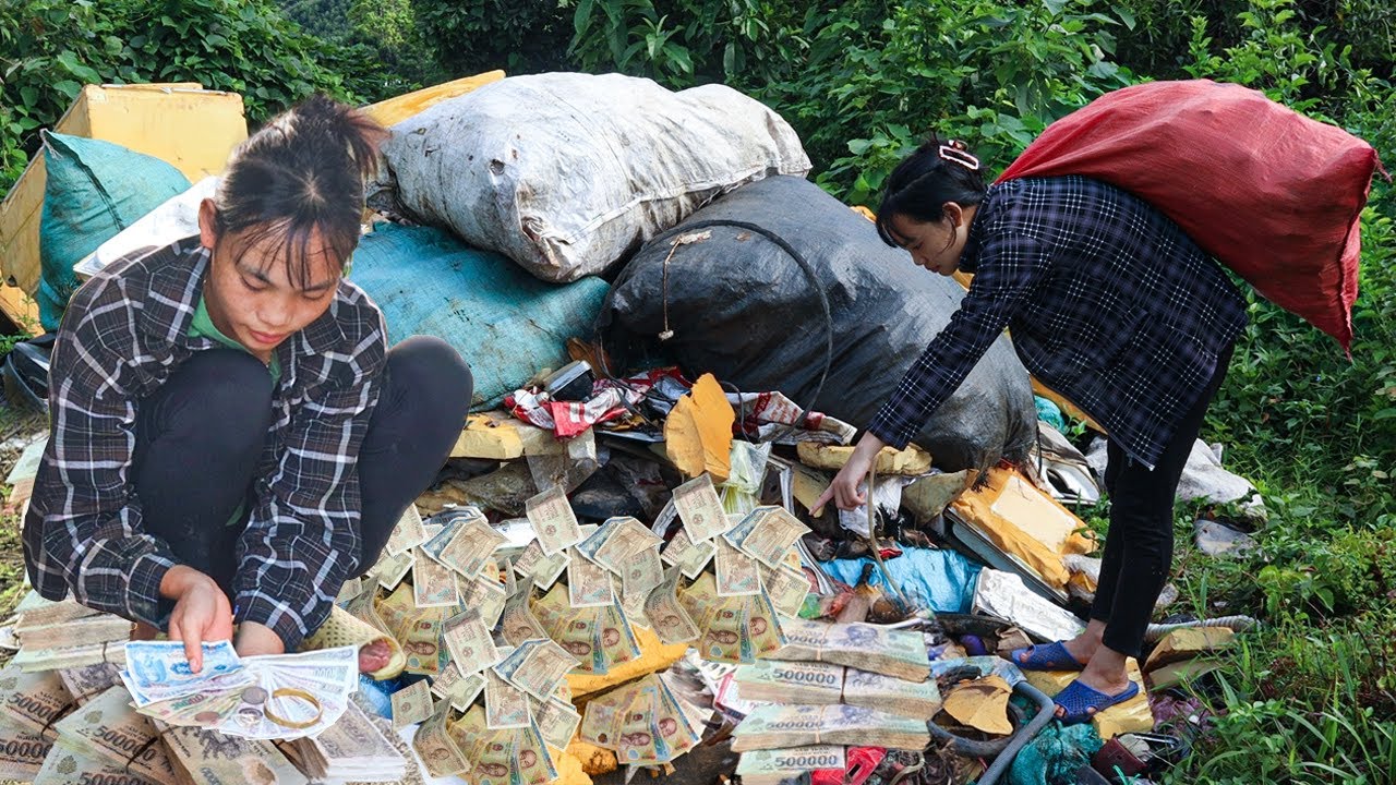 scrap collection: Girl earns $50,000 a month as a scrap collector - YouTube