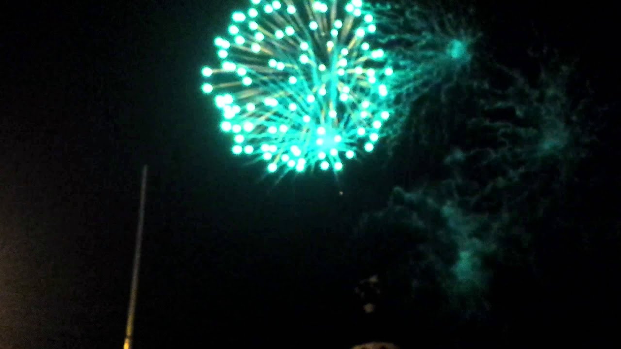 Harwich fireworks 2014 - YouTube