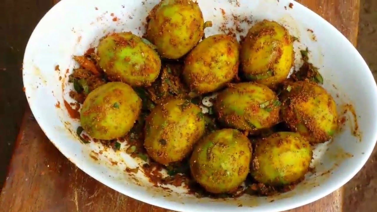 Sri Lankan Ambarella (June plum/Spondias Dulcis) Curry - YouTube