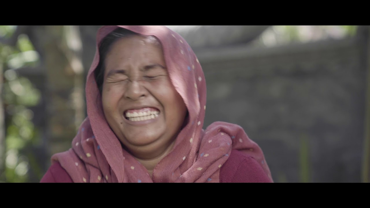 The Sak 30th Anniversary Collection - Back to Bali - YouTube