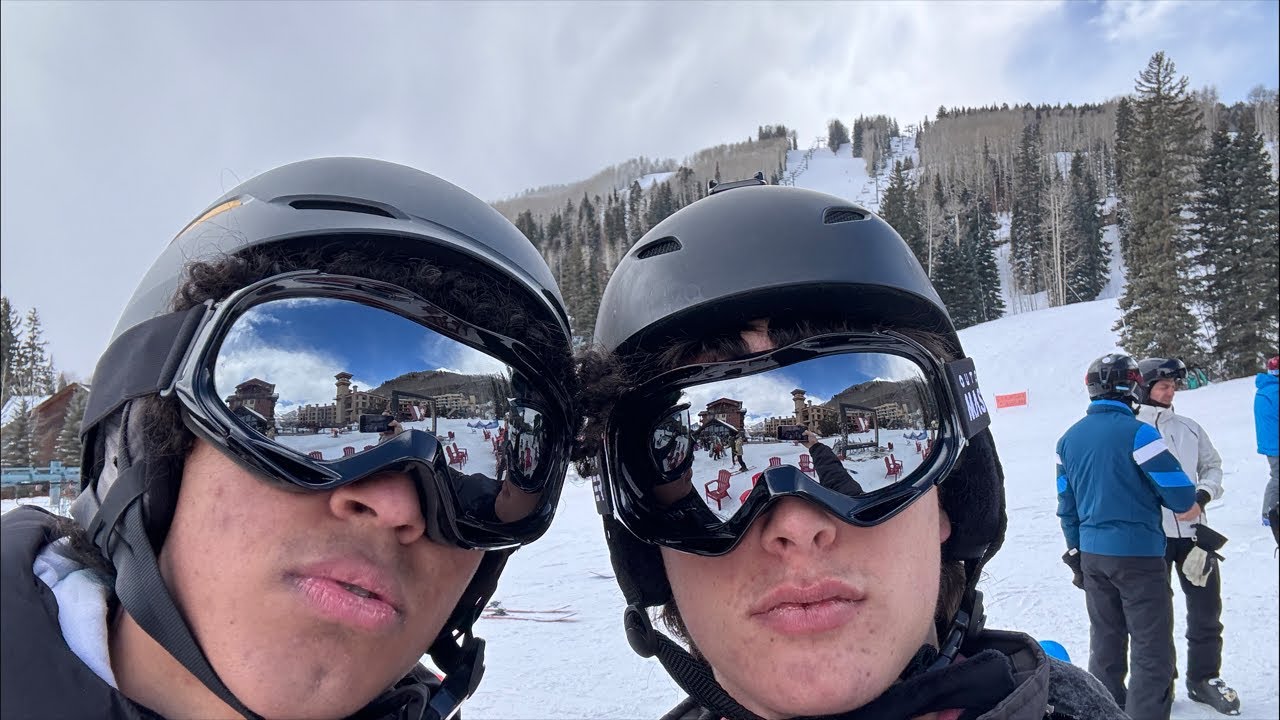 IRL Skiing Stream ft (KingSammeLot) - YouTube