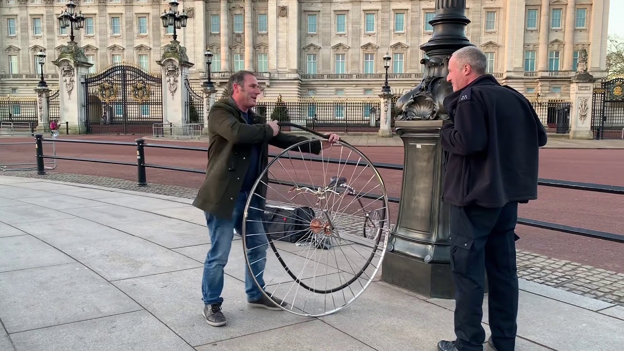 Penny Farthing at Buckingham Palace Christmas Day 2019 - YouTube