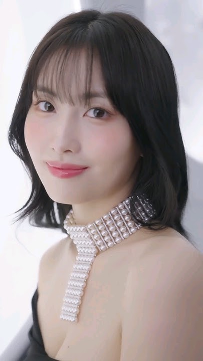 TASAKI 70周年ブランドパートナーのTWICEのモモが来場。 #모모 #MOMO #モモ #TWICE #트와이스 #TASAKIxMOMO #TASAKI70 - YouTube