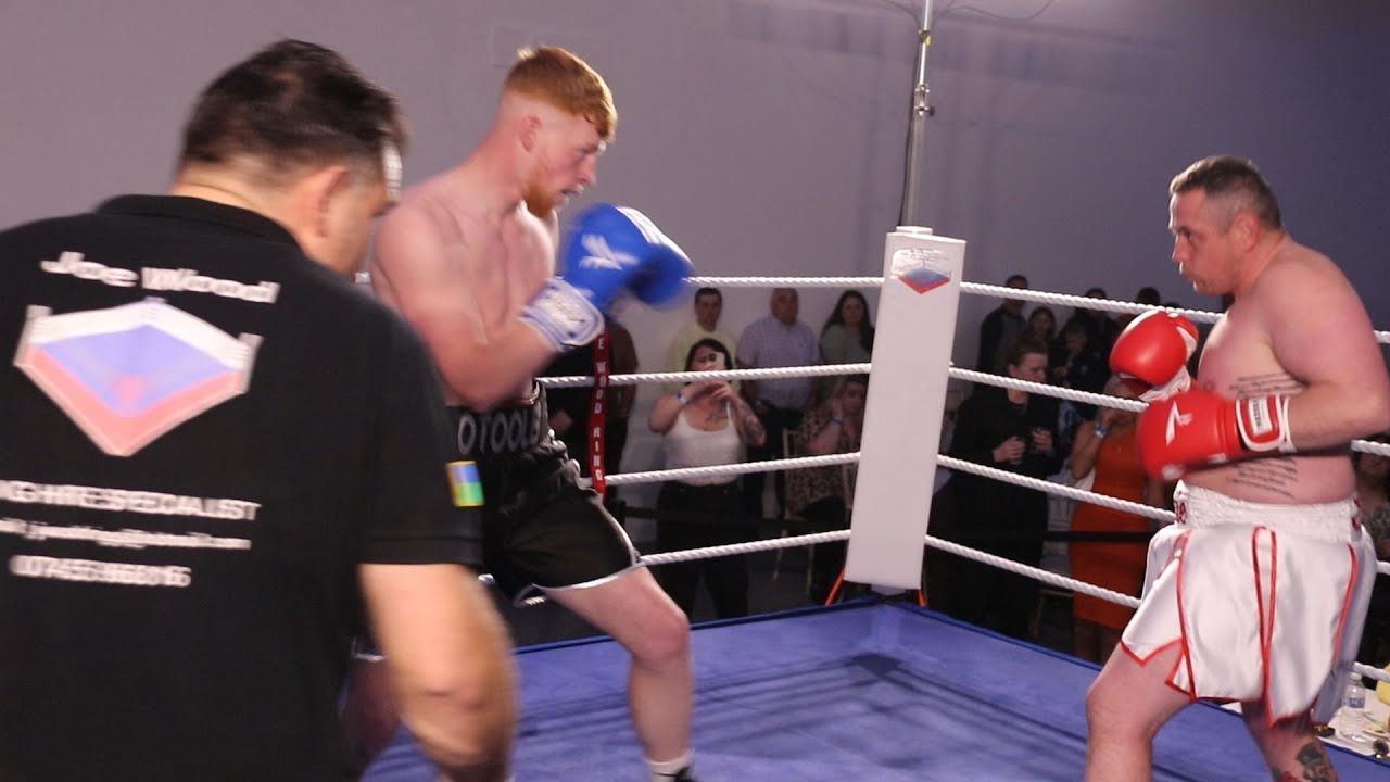 Karl Cook vs Mike O'Toole Southpaw Boxing Show Wolverhampton 150423 ...