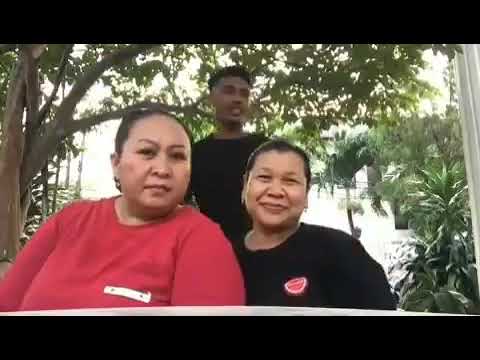 Tolong ajarin dua orang ibu\