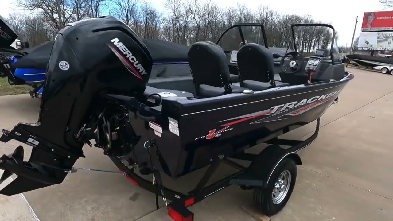 2022 Tracker Pro Guide V-16 Walk Thru stock# TR953 - YouTube