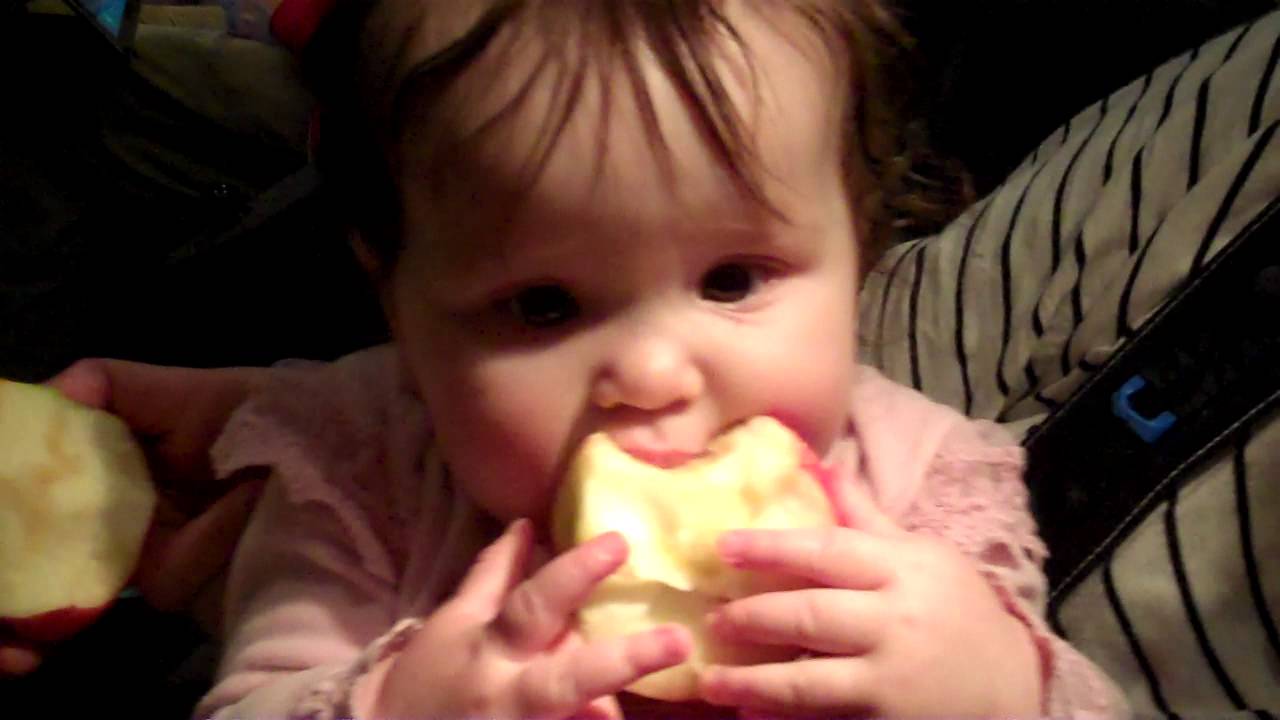 Hay, give me that apple - YouTube