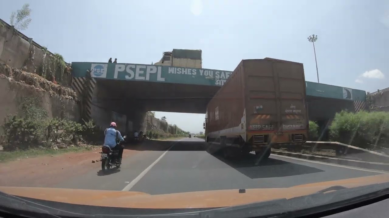 4K | Random sections of Solapur-Pune Highway - YouTube